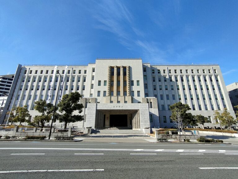 大阪府庁舎本館の見どころ・感想・基本情報※本庁機能を担う現存最古の都道府県庁舎 | Into the World